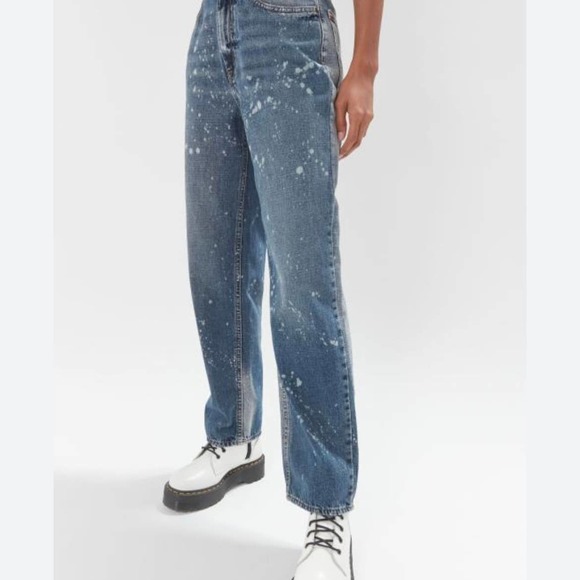 Urban Outfitters | Jeans | Urban Outfitters Bdg High Rise Baggy Bleach ...
